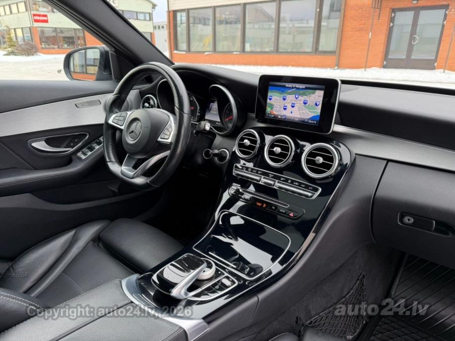 Melns Mercedes-Benz C-Class 2017 Pērnava, ar dzinēja tilpumu 2.14 L un nobraukumu 132 tūkst. km par 18900 €, foto 14 vietnē AUTOMOTO.COM.LV