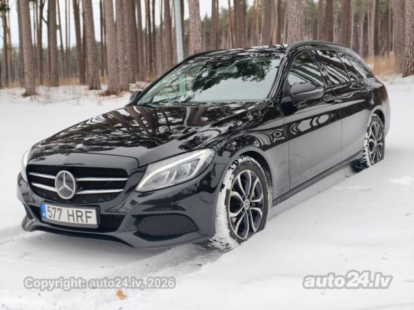 Black Mercedes-Benz C-Class 2017 in Tallinn, with an engine capacity of 2.10 L and mileage of 220 thousand km for 15500 €, photo 3 on AUTOMOTO.COM.LV