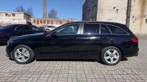 Melns Mercedes-Benz C-Class 2017 Tallina, ar dzinēja tilpumu 2.10 L un nobraukumu 275 tūkst. km par 11999 €, foto 5 vietnē AUTOMOTO.COM.LV