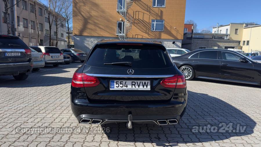 Melns Mercedes-Benz C-Class 2017 Tallina, ar dzinēja tilpumu 2.10 L un nobraukumu 275 tūkst. km par 11999 €, foto 7 vietnē AUTOMOTO.COM.LV