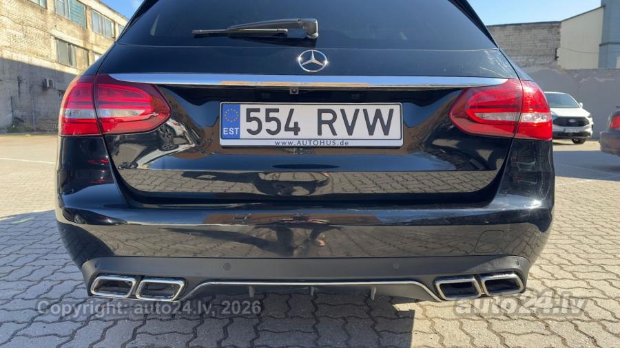 Melns Mercedes-Benz C-Class 2017 Tallina, ar dzinēja tilpumu 2.10 L un nobraukumu 275 tūkst. km par 11999 €, foto 16 vietnē AUTOMOTO.COM.LV