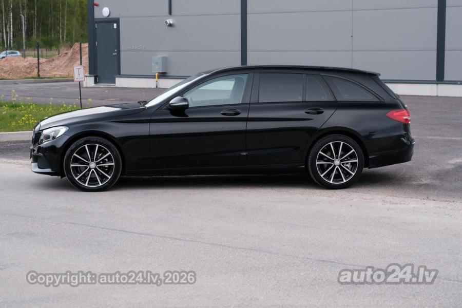 Melns Mercedes-Benz C-Class 2017 Tartu, ar dzinēja tilpumu 2.10 L un nobraukumu 286 tūkst. km par 11850 €, foto 8 vietnē AUTOMOTO.COM.LV