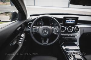 Melns Mercedes-Benz C-Class 2017 Tartu, ar dzinēja tilpumu 2.10 L un nobraukumu 286 tūkst. km par 11850 €, foto 18 vietnē AUTOMOTO.COM.LV