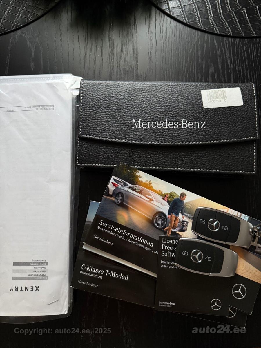 Black Mercedes-Benz C-Class 2018 in Tartu, with an engine capacity of 2.00 L and mileage of 200 thousand km for 22500 €, photo 15 on AUTOMOTO.COM.LV