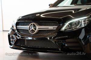 Black Mercedes-Benz C-Class 2018 in Tallinn, with an engine capacity of 3.00 L and mileage of 11 thousand km for 45880 €, photo 3 on AUTOMOTO.COM.LV