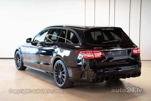 Black Mercedes-Benz C-Class 2018 in Tallinn, with an engine capacity of 3.00 L and mileage of 11 thousand km for 45880 €, photo 10 on AUTOMOTO.COM.LV
