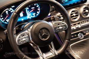 Black Mercedes-Benz C-Class 2018 in Tallinn, with an engine capacity of 3.00 L and mileage of 11 thousand km for 45880 €, photo 19 on AUTOMOTO.COM.LV