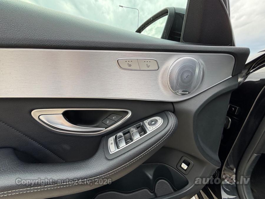 Melns Mercedes-Benz C-Class 2018 Viljandi, ar dzinēja tilpumu 2.00 L un nobraukumu 231 tūkst. km par 19999 €, foto 13 vietnē AUTOMOTO.COM.LV