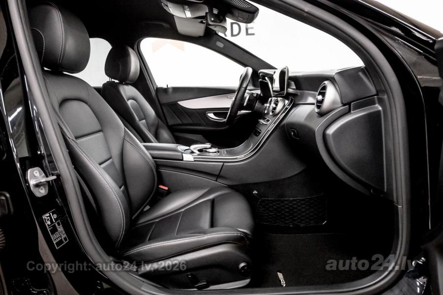 Melns Mercedes-Benz C-Class 2018 Pērnava, ar dzinēja tilpumu 2.00 L un nobraukumu 273 tūkst. km par 15990 €, foto 18 vietnē AUTOMOTO.COM.LV