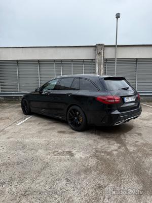 Black Mercedes-Benz C-Class 2018 in Tallinn, with an engine capacity of 2.00 L and mileage of 220 thousand km for 19500 €, photo 4 on AUTOMOTO.COM.LV