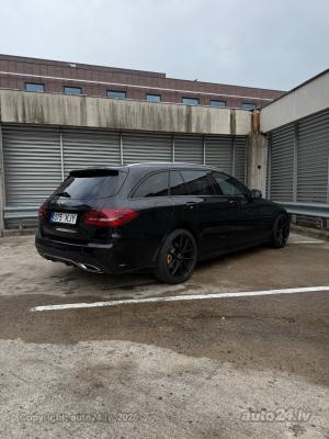 Black Mercedes-Benz C-Class 2018 in Tallinn, with an engine capacity of 2.00 L and mileage of 220 thousand km for 19500 €, photo 5 on AUTOMOTO.COM.LV
