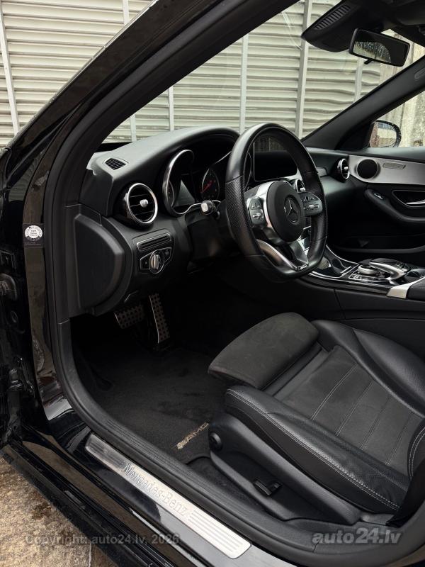 Melns Mercedes-Benz C-Class 2018 Tallina, ar dzinēja tilpumu 2.00 L un nobraukumu 220 tūkst. km par 19500 €, foto 7 vietnē AUTOMOTO.COM.LV