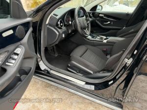 Melns Mercedes-Benz C-Class 2019 Tallina, ar dzinēja tilpumu 2.00 L un nobraukumu 101 tūkst. km par 21990 €, foto 3 vietnē AUTOMOTO.COM.LV