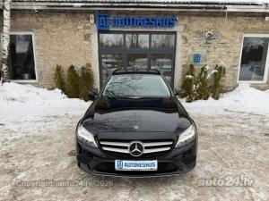 Melns Mercedes-Benz C-Class 2019 Tallina, ar dzinēja tilpumu 2.00 L un nobraukumu 101 tūkst. km par 21990 €, foto 16 vietnē AUTOMOTO.COM.LV