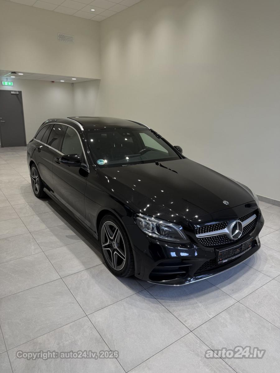 Melns Mercedes-Benz C-Class 2019 Tallina, ar dzinēja tilpumu 0.00 L un nobraukumu 118 tūkst. km par 21900 €, foto 4 vietnē AUTOMOTO.COM.LV