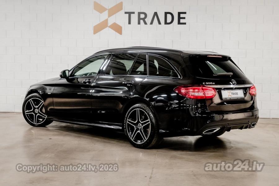 Melns Mercedes-Benz C-Class 2020 Pērnava, ar dzinēja tilpumu 2.00 L un nobraukumu 249 tūkst. km par 17990 €, foto 8 vietnē AUTOMOTO.COM.LV