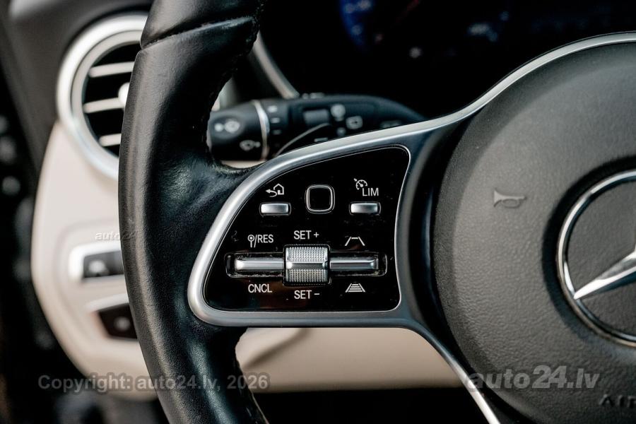 Black Mercedes-Benz C-Class 2020 in Parnu, with an engine capacity of 2.00 L and mileage of 132 thousand km for 21490 €, photo 15 on AUTOMOTO.COM.LV