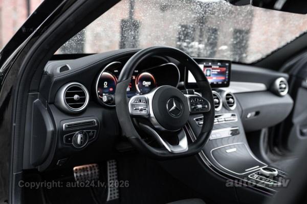 Melns Mercedes-Benz C-Class 2021 Tallina, ar dzinēja tilpumu 2.00 L un nobraukumu 199 tūkst. km par 19990 €, foto 11 vietnē AUTOMOTO.COM.LV