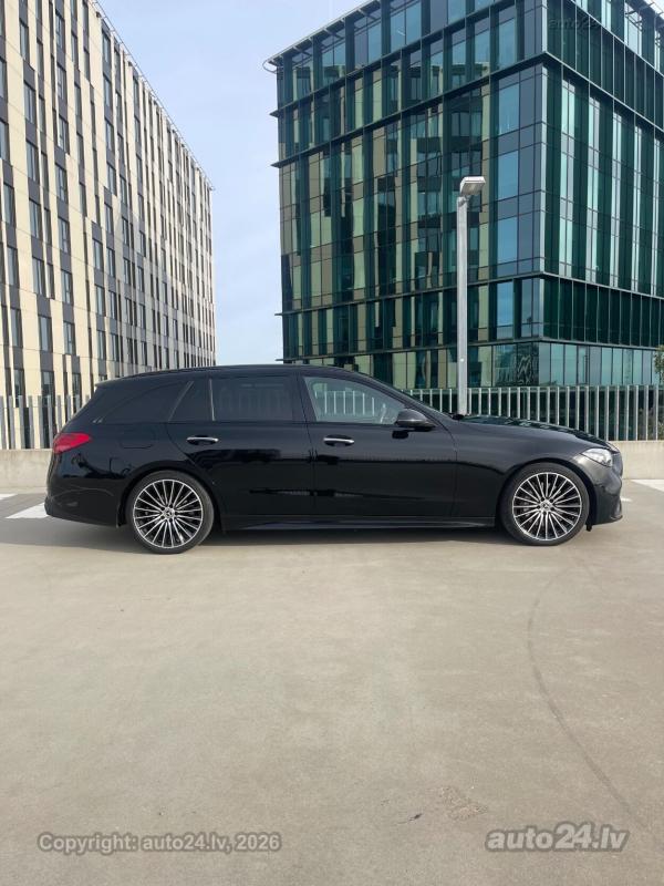 Melns Mercedes-Benz C-Class 2021 Tallina, ar dzinēja tilpumu 2.00 L un nobraukumu 57 tūkst. km par 34500 €, foto 4 vietnē AUTOMOTO.COM.LV