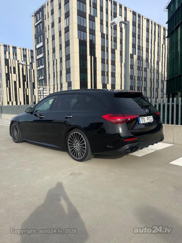 Melns Mercedes-Benz C-Class 2021 Tallina, ar dzinēja tilpumu 2.00 L un nobraukumu 57 tūkst. km par 34500 €, foto 5 vietnē AUTOMOTO.COM.LV