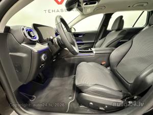 Black Mercedes-Benz C-Class 2022 in Tartu, with an engine capacity of 2.00 L and mileage of 84 thousand km for 33700 €, photo 6 on AUTOMOTO.COM.LV