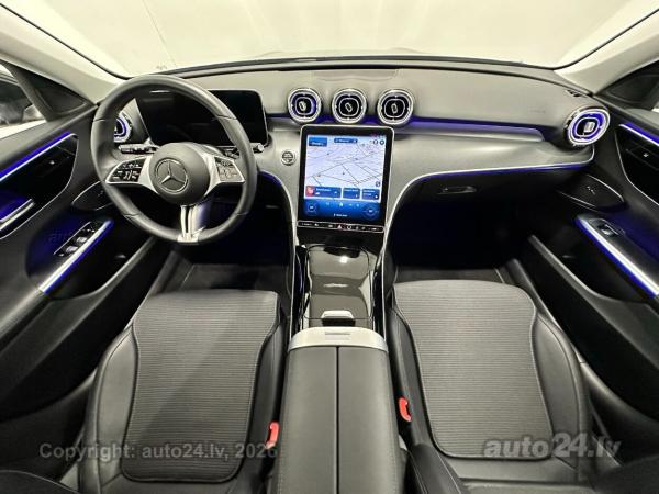 Black Mercedes-Benz C-Class 2022 in Tartu, with an engine capacity of 2.00 L and mileage of 84 thousand km for 33700 €, photo 7 on AUTOMOTO.COM.LV