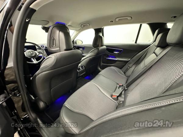 Black Mercedes-Benz C-Class 2022 in Tartu, with an engine capacity of 2.00 L and mileage of 84 thousand km for 33700 €, photo 8 on AUTOMOTO.COM.LV
