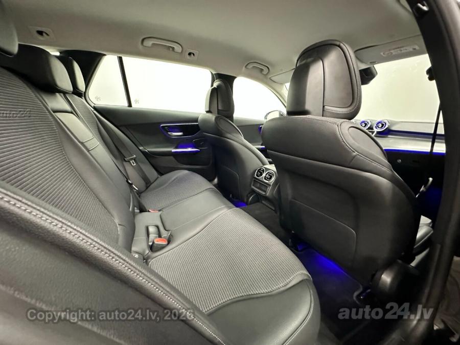 Black Mercedes-Benz C-Class 2022 in Tartu, with an engine capacity of 2.00 L and mileage of 84 thousand km for 33700 €, photo 10 on AUTOMOTO.COM.LV