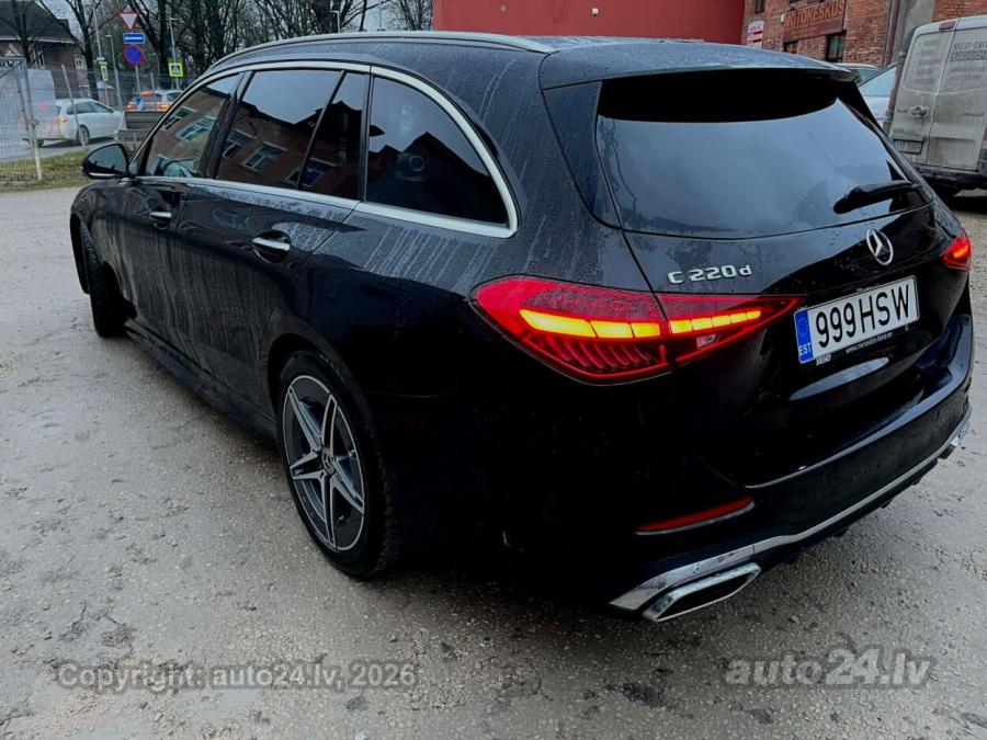 Melns Mercedes-Benz C-Class 2022 Tallina, ar dzinēja tilpumu 2.00 L un nobraukumu 100 tūkst. km par 39600 €, foto 3 vietnē AUTOMOTO.COM.LV