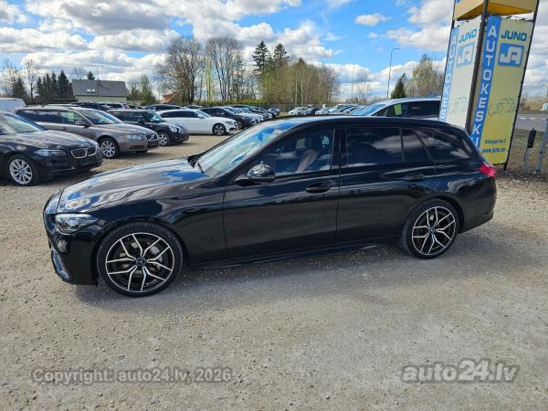 Black Mercedes-Benz C-Class 2022 in Tartu, with an engine capacity of 2.00 L and mileage of 189 thousand km for 28900 €, photo 3 on AUTOMOTO.COM.LV