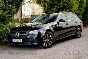 Black Mercedes-Benz C-Class 2022 in Parnu, with an engine capacity of 2.00 L and mileage of 206 thousand km for 22950 €, photo  on AUTOMOTO.COM.LV