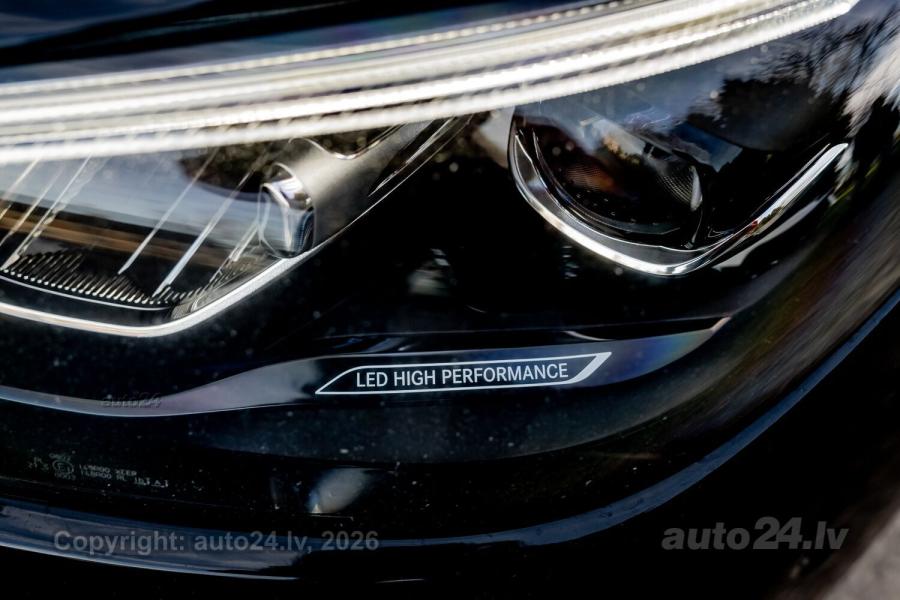 Black Mercedes-Benz C-Class 2022 in Parnu, with an engine capacity of 2.00 L and mileage of 206 thousand km for 22950 €, photo 24 on AUTOMOTO.COM.LV