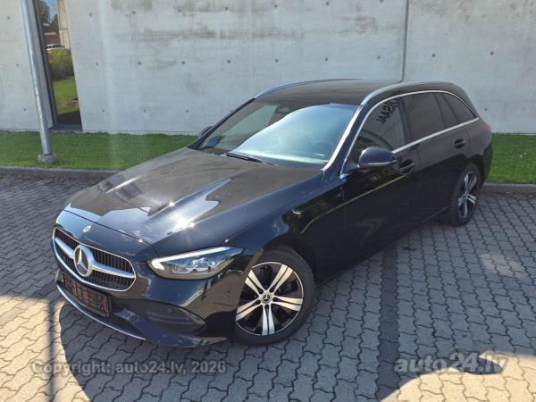 Black Mercedes-Benz C-Class 2022 in Viljandi, with an engine capacity of 2.00 L and mileage of 142 thousand km for 22999 €, photo 2 on AUTOMOTO.COM.LV