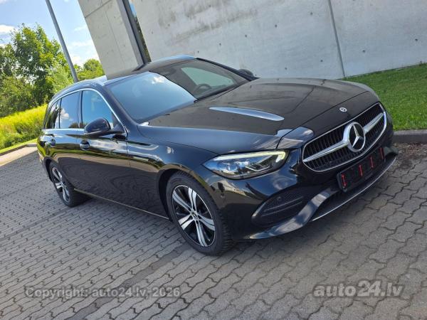 Black Mercedes-Benz C-Class 2022 in Viljandi, with an engine capacity of 2.00 L and mileage of 142 thousand km for 22999 €, photo 8 on AUTOMOTO.COM.LV