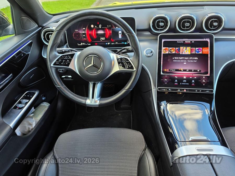 Black Mercedes-Benz C-Class 2022 in Viljandi, with an engine capacity of 2.00 L and mileage of 142 thousand km for 22999 €, photo 14 on AUTOMOTO.COM.LV