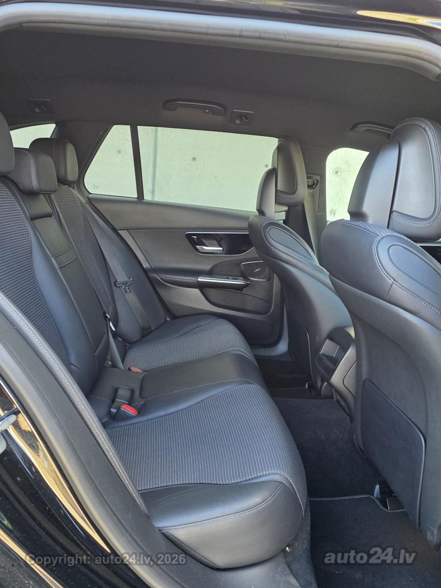 Black Mercedes-Benz C-Class 2022 in Viljandi, with an engine capacity of 2.00 L and mileage of 142 thousand km for 22999 €, photo 17 on AUTOMOTO.COM.LV
