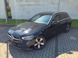 Black Mercedes-Benz C-Class 2022 in Viljandi, with an engine capacity of 2.00 L and mileage of 142 thousand km for 22999 €, photo 26 on AUTOMOTO.COM.LV
