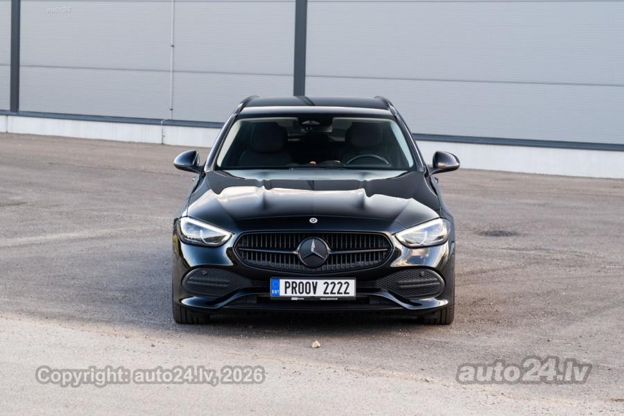 Black Mercedes-Benz C-Class 2022 in Tartu, with an engine capacity of 2.00 L and mileage of 244 thousand km for 19499 €, photo 3 on AUTOMOTO.COM.LV