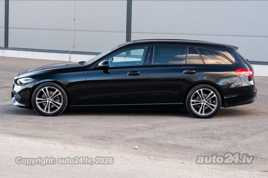 Black Mercedes-Benz C-Class 2022 in Tartu, with an engine capacity of 2.00 L and mileage of 244 thousand km for 19499 €, photo 8 on AUTOMOTO.COM.LV