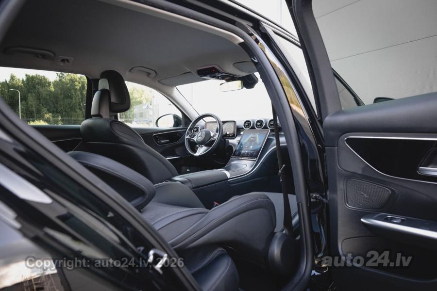 Black Mercedes-Benz C-Class 2022 in Tartu, with an engine capacity of 2.00 L and mileage of 244 thousand km for 19499 €, photo 13 on AUTOMOTO.COM.LV