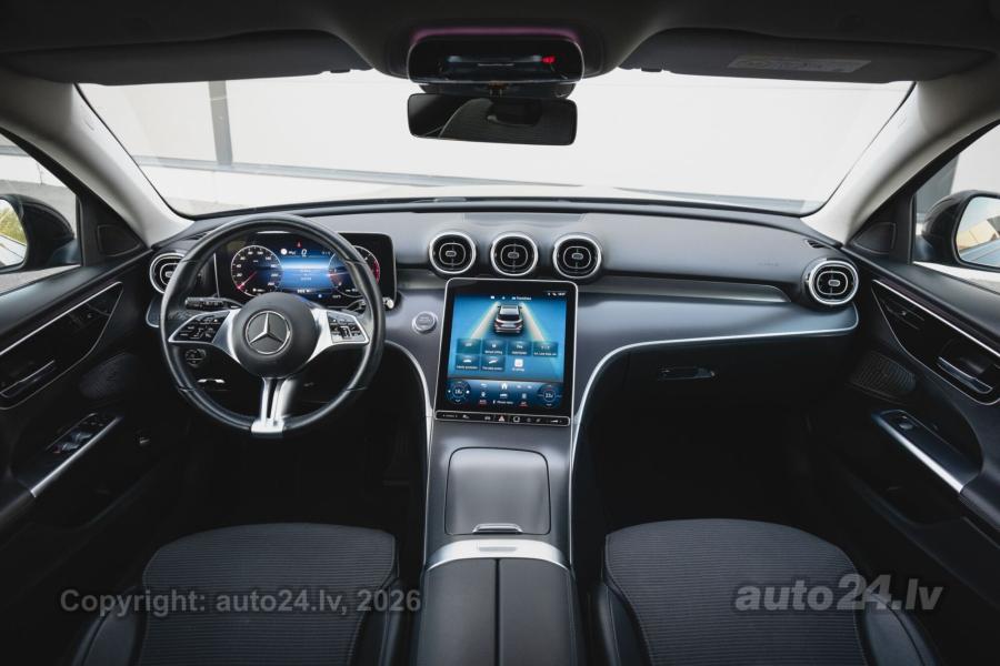Black Mercedes-Benz C-Class 2022 in Tartu, with an engine capacity of 2.00 L and mileage of 244 thousand km for 19499 €, photo 14 on AUTOMOTO.COM.LV