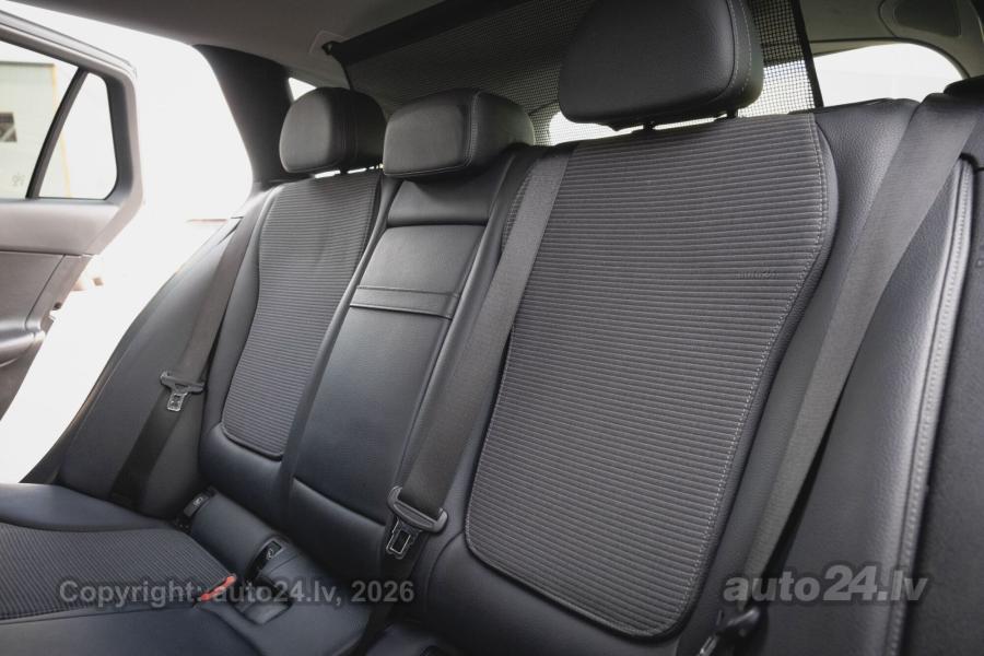 Black Mercedes-Benz C-Class 2022 in Tartu, with an engine capacity of 2.00 L and mileage of 244 thousand km for 19499 €, photo 16 on AUTOMOTO.COM.LV