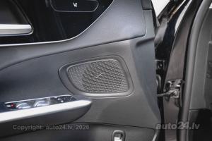 Black Mercedes-Benz C-Class 2022 in Tartu, with an engine capacity of 2.00 L and mileage of 244 thousand km for 19499 €, photo 27 on AUTOMOTO.COM.LV