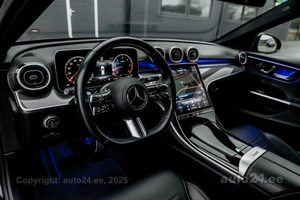 Melns Mercedes-Benz C-Class 2023 Pērnava, ar dzinēja tilpumu 2.00 L un nobraukumu 135 tūkst. km par 28900 €, foto 11 vietnē AUTOMOTO.COM.LV