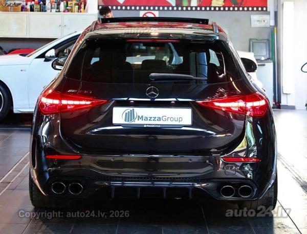 Black Mercedes-Benz C-Class 2023 in Tallinn, with an engine capacity of 2.00 L and mileage of 37 thousand km for 51900 €, photo 4 on AUTOMOTO.COM.LV