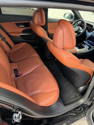 Melns Mercedes-Benz C-Class 2023 Tartu, ar dzinēja tilpumu 2.00 L un nobraukumu 197 tūkst. km par 25899 €, foto 12 vietnē AUTOMOTO.COM.LV
