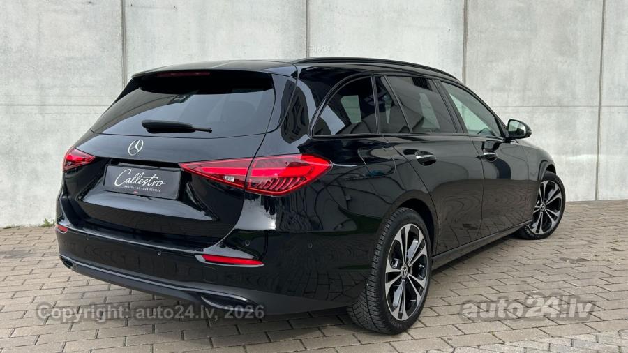 Melns Mercedes-Benz C-Class 2023 Tallina, ar dzinēja tilpumu 2.00 L un nobraukumu 66 tūkst. km par 32990 €, foto 5 vietnē AUTOMOTO.COM.LV