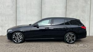 Melns Mercedes-Benz C-Class 2023 Tallina, ar dzinēja tilpumu 2.00 L un nobraukumu 66 tūkst. km par 32990 €, foto 7 vietnē AUTOMOTO.COM.LV