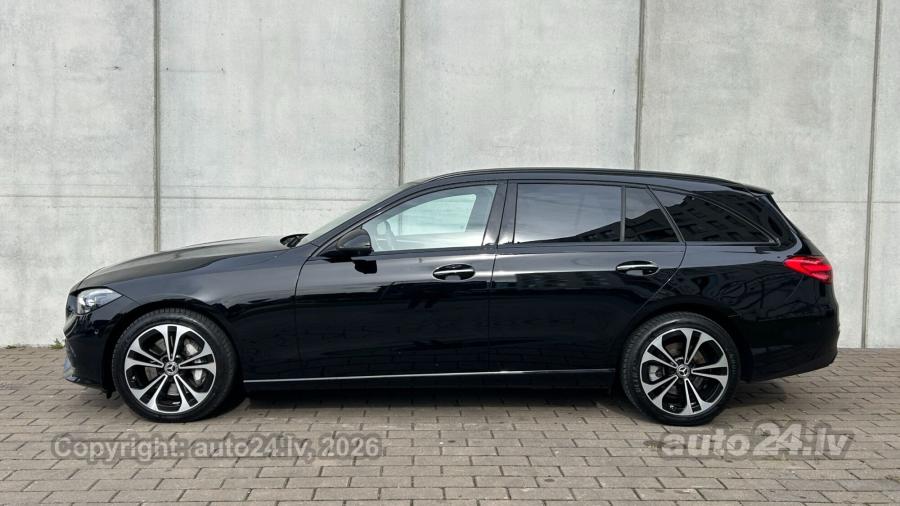 Melns Mercedes-Benz C-Class 2023 Tallina, ar dzinēja tilpumu 2.00 L un nobraukumu 66 tūkst. km par 32990 €, foto 7 vietnē AUTOMOTO.COM.LV
