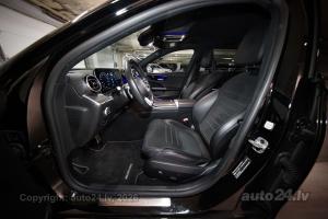 Black Mercedes-Benz C-Class 2023 in Tallinn, with an engine capacity of 2.00 L and mileage of 151 thousand km for 27990 €, photo 12 on AUTOMOTO.COM.LV